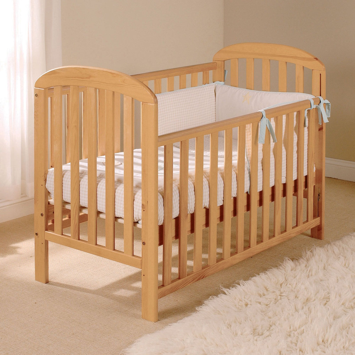 Cots – www.littlehelper.co.uk